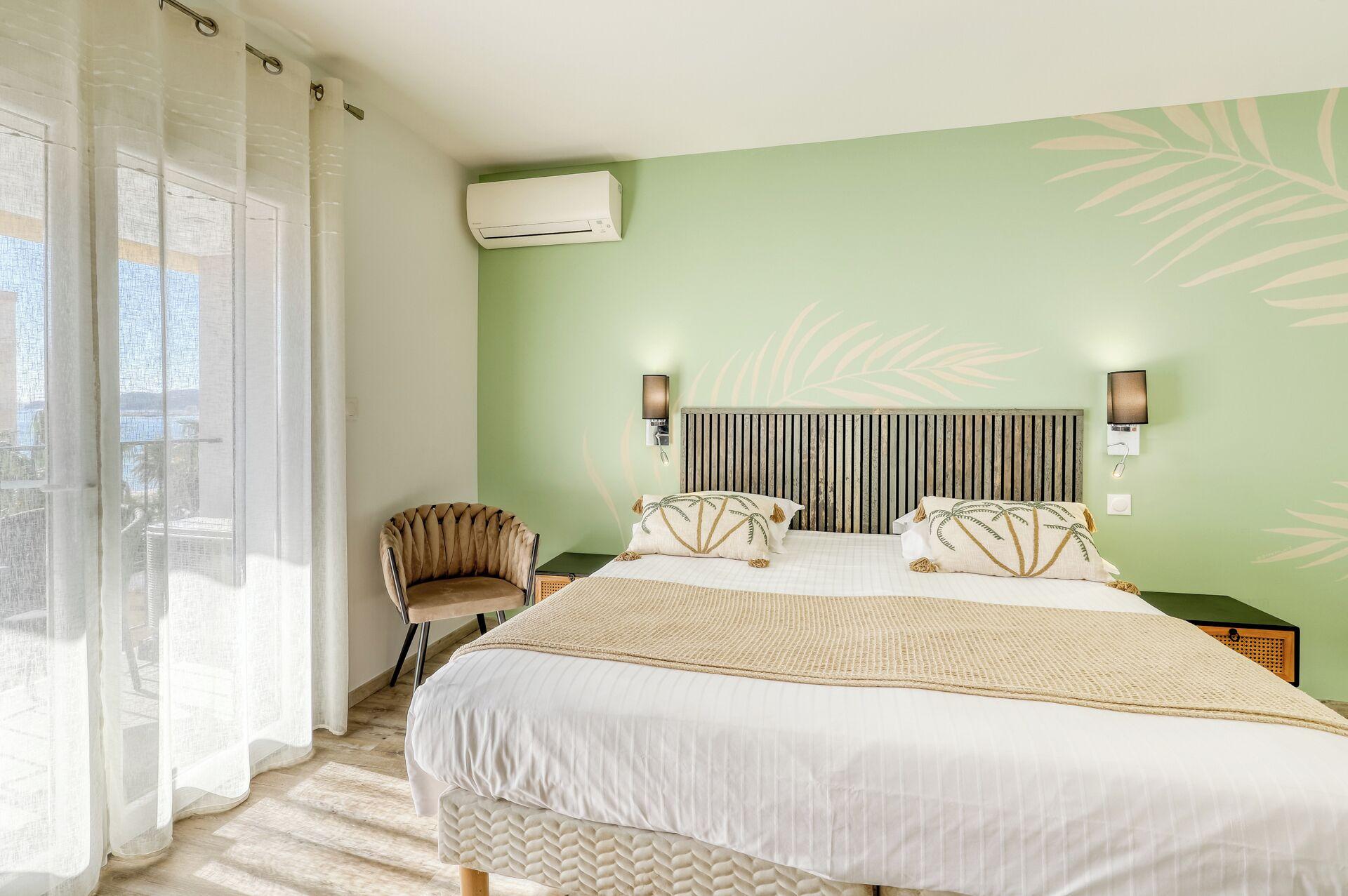 Hotel Anglade Hotel Le Lavandou, France - book now, 2026 prices